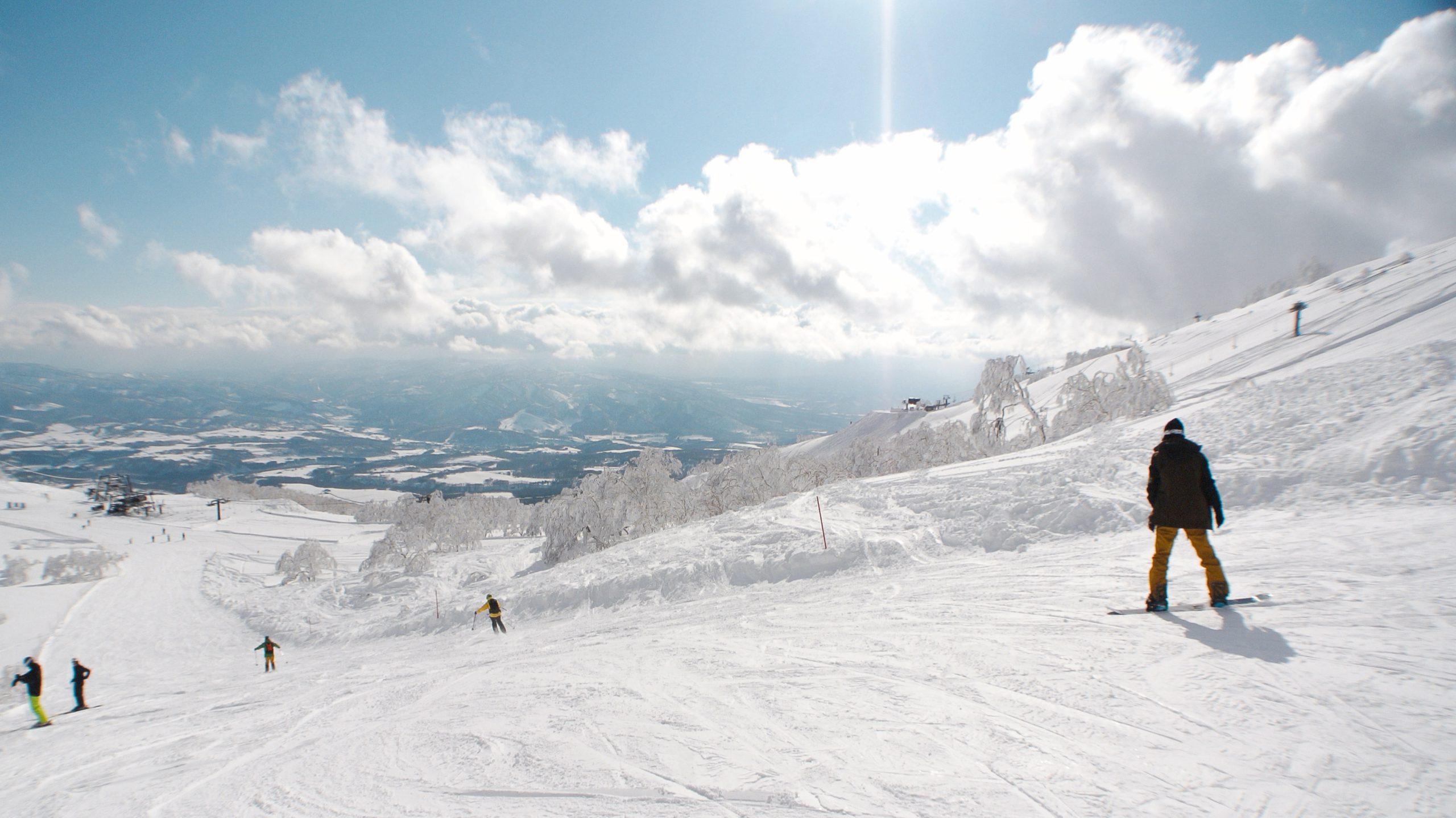 The Best Ski Destinations in Japan - Where, What, And Why - WanderLuxe